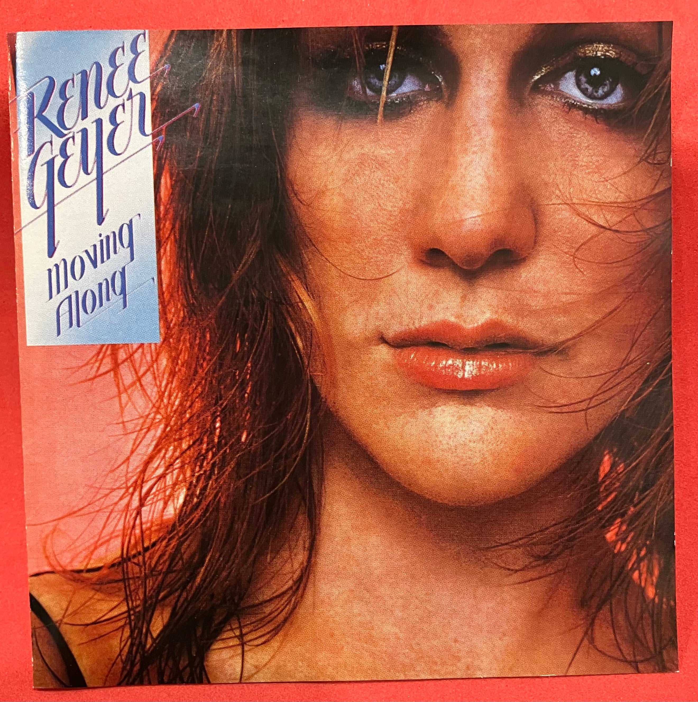 RENEE GEYER - MOVING ALONG - CD (SECOND-HAND) – Dixon Recycled Records